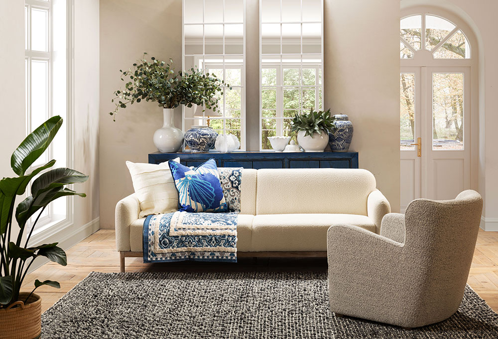 Arabel Daybed | Cream Boucle | Block & Chisel