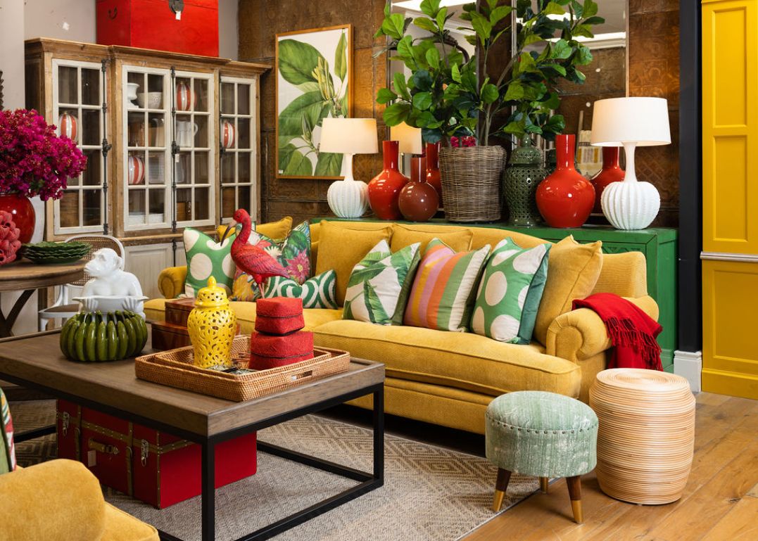 MANHATTAN Coffee Table with Tray Top | Block & Chisel