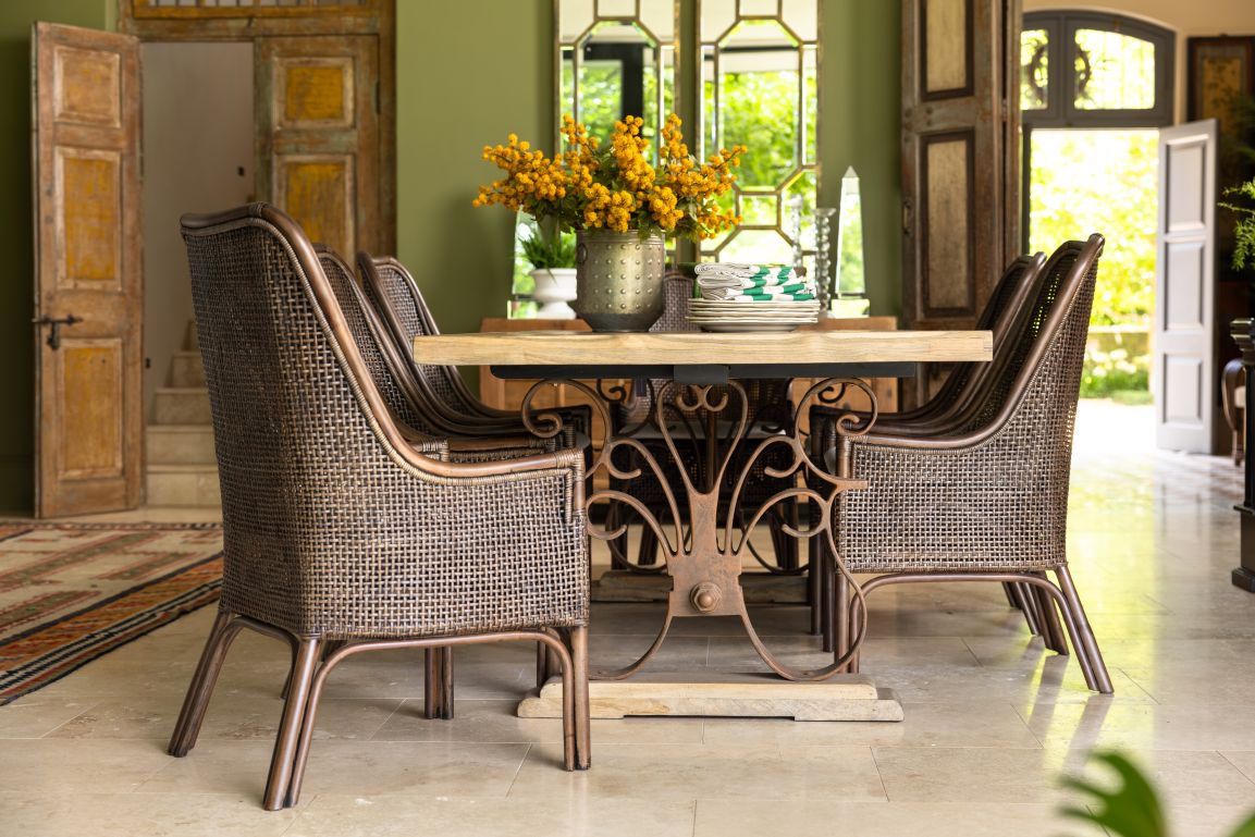 Villa Arthaud Dining table | Block & Chisel